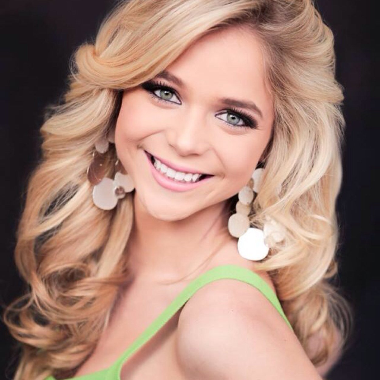 Nebraska – Savannah Rave – The Great Pageant Company