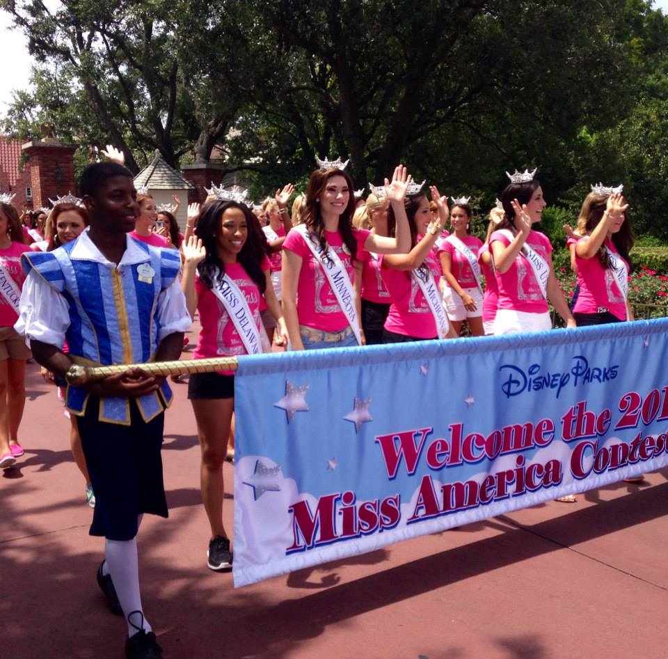 1920180_10152727372022573_538402653717824886_n – The Great Pageant Company