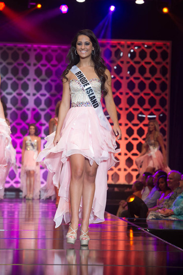 Miss Rhode Island Teen USA 2014 – The Great Pageant Company