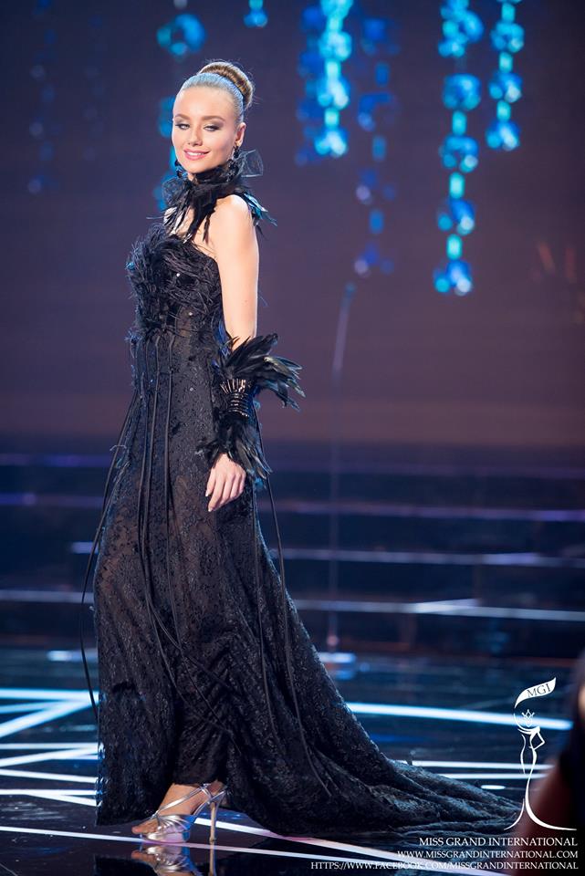 Miss Grand France 2015 – Eline Lamboley – The Great Pageant Company